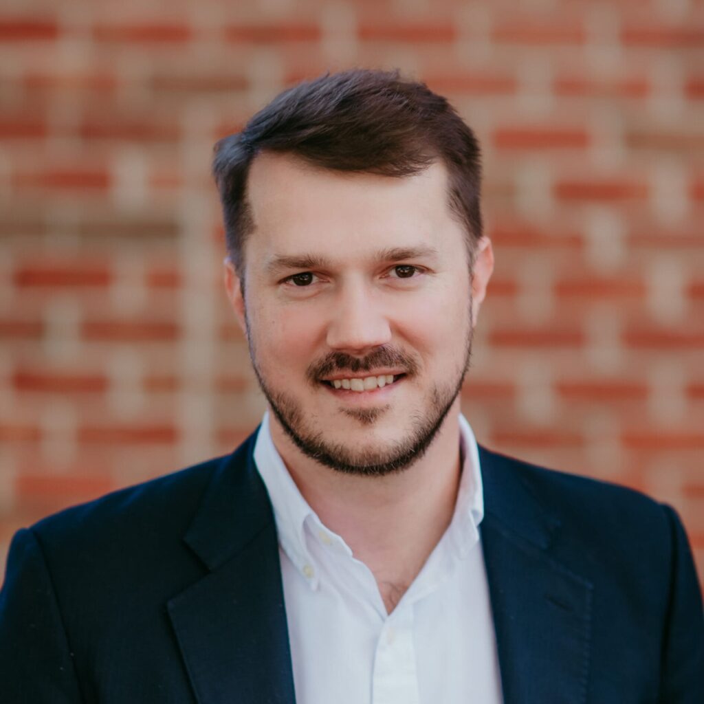 Our Team - Synergy Investment Fund